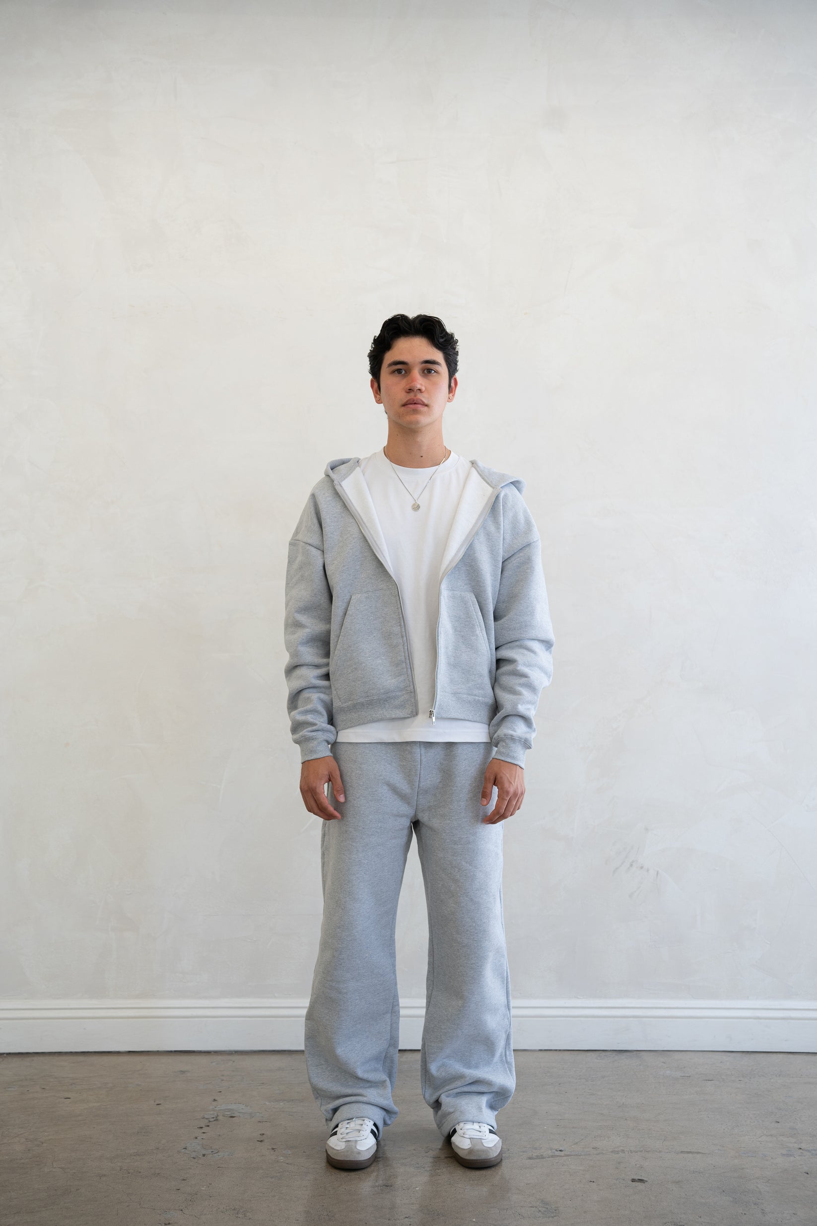 600 GSM 'Heather Grey' Zip-Up Hoodie – LucidBlanks
